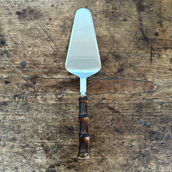 Dark Bamboo Tart Server - Larger Cross